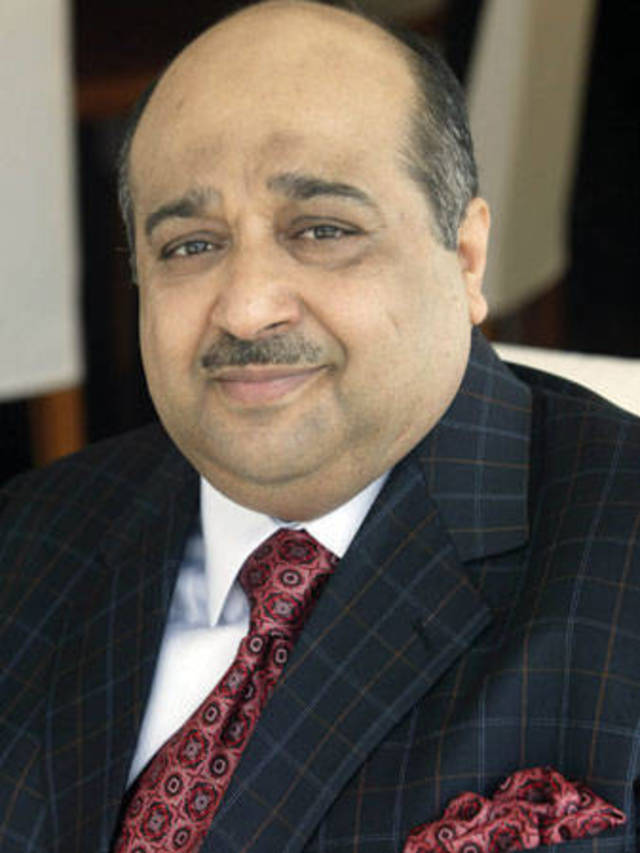 Saudi sheikh settles $150m court battle with Standard Bank - Mubasher Info