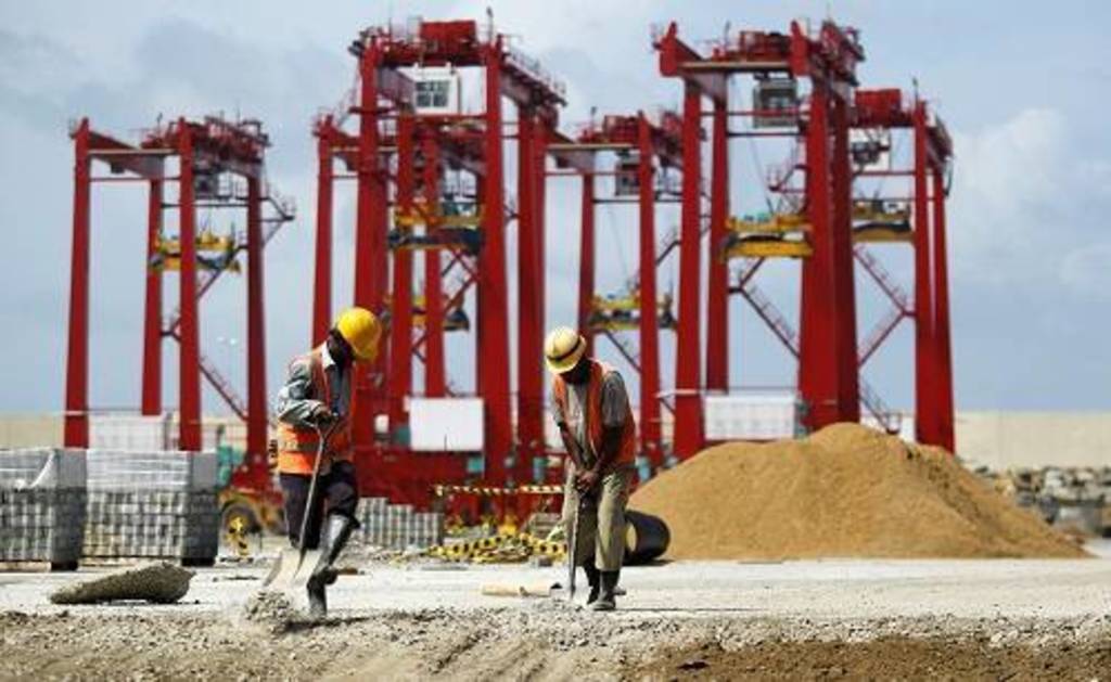 Galfar Engineering wins large Khazzan construction contract - Mubasher Info